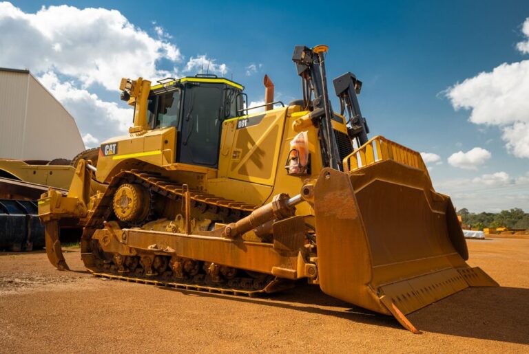 TRACKED DOZER – Australian Operator Training
